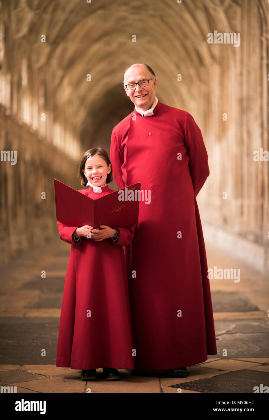 Gloucester cathedral choir hi-res stock photography and images - Alamy