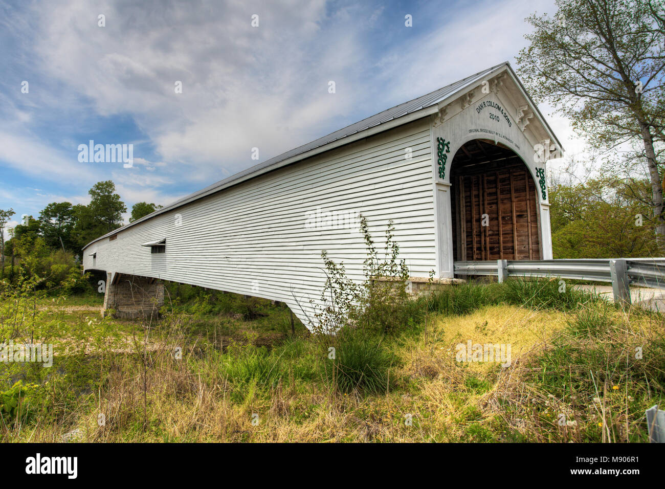 The Moscow Covered Bridge in Indiana Stock Photo - Alamy