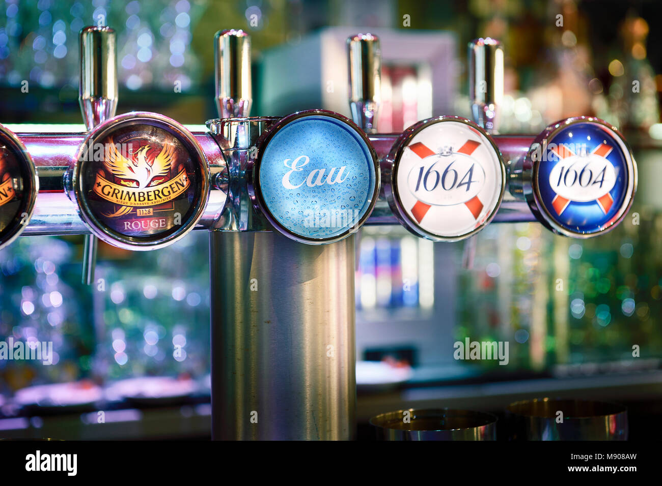 Water tap column hi-res stock photography and images - Alamy