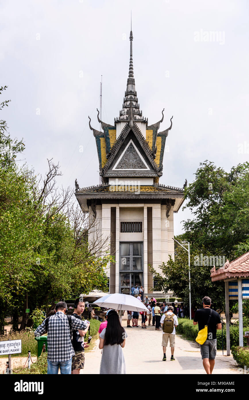 Memorial Stupa to the victims. Choeung Ek Killing Fields Genocide ...