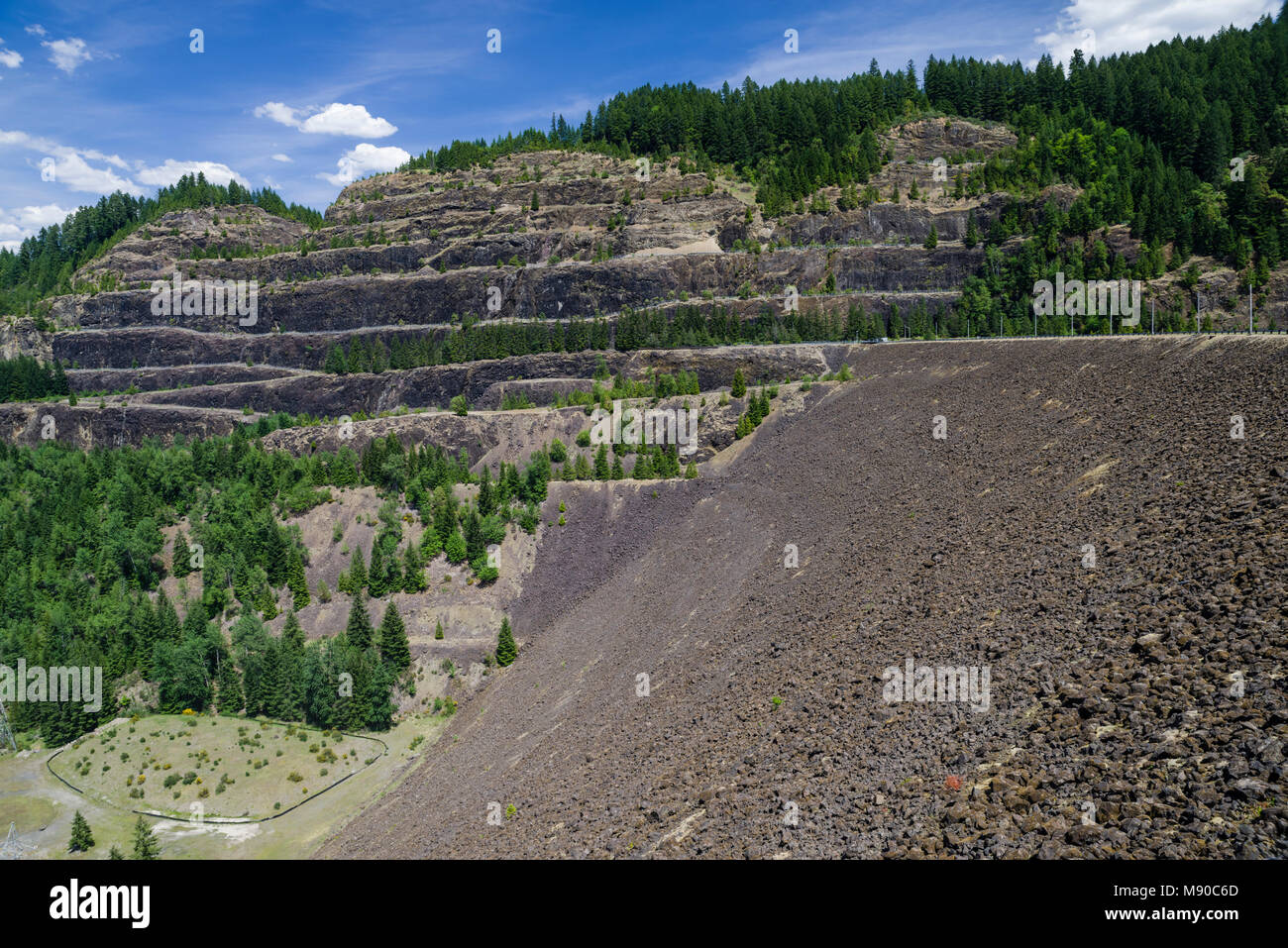 Cougar dam willamette hi-res stock photography and images - Alamy