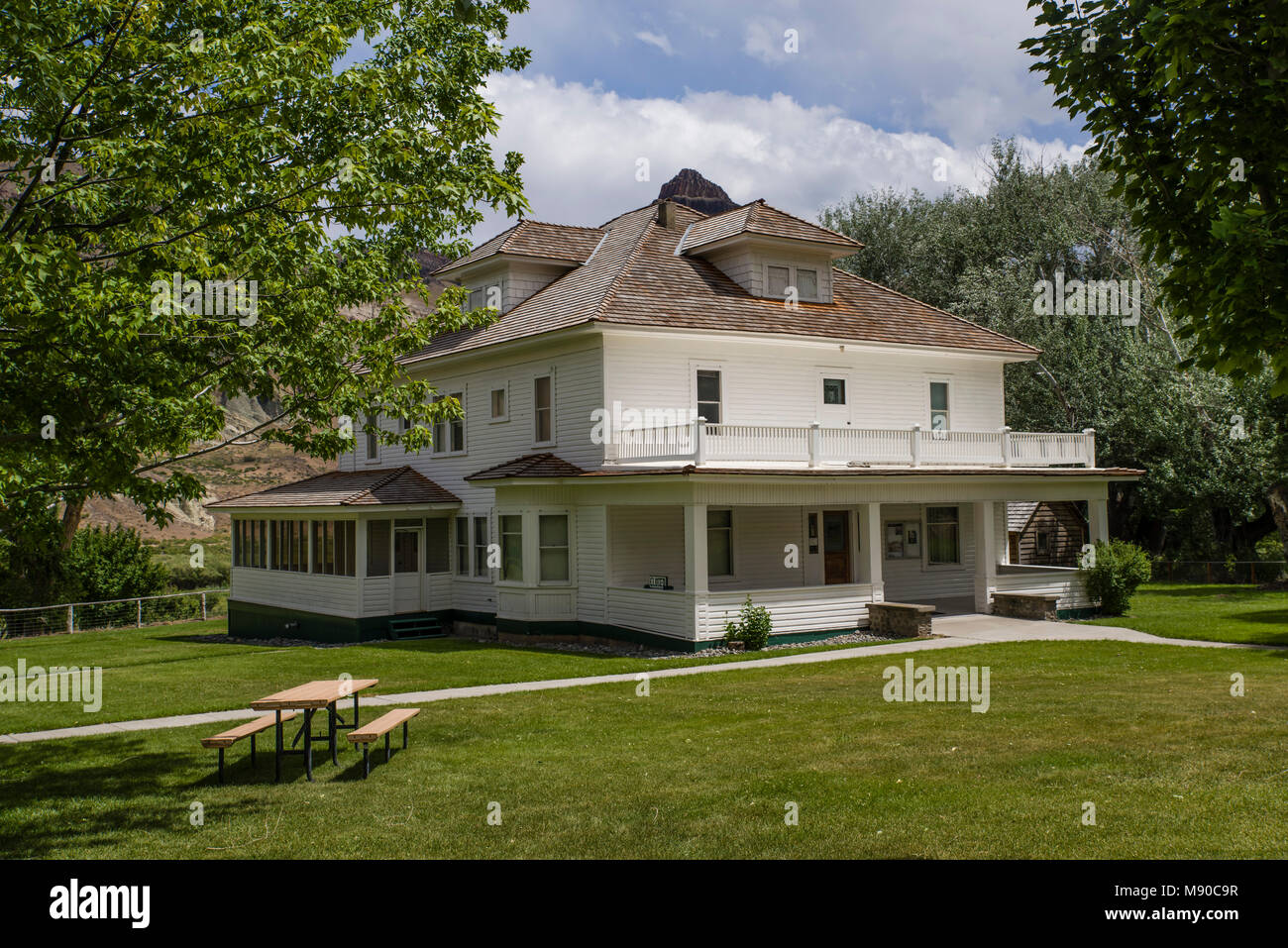 Cant Ranch building, now the headquarters for the John Day Fossil Beds ...