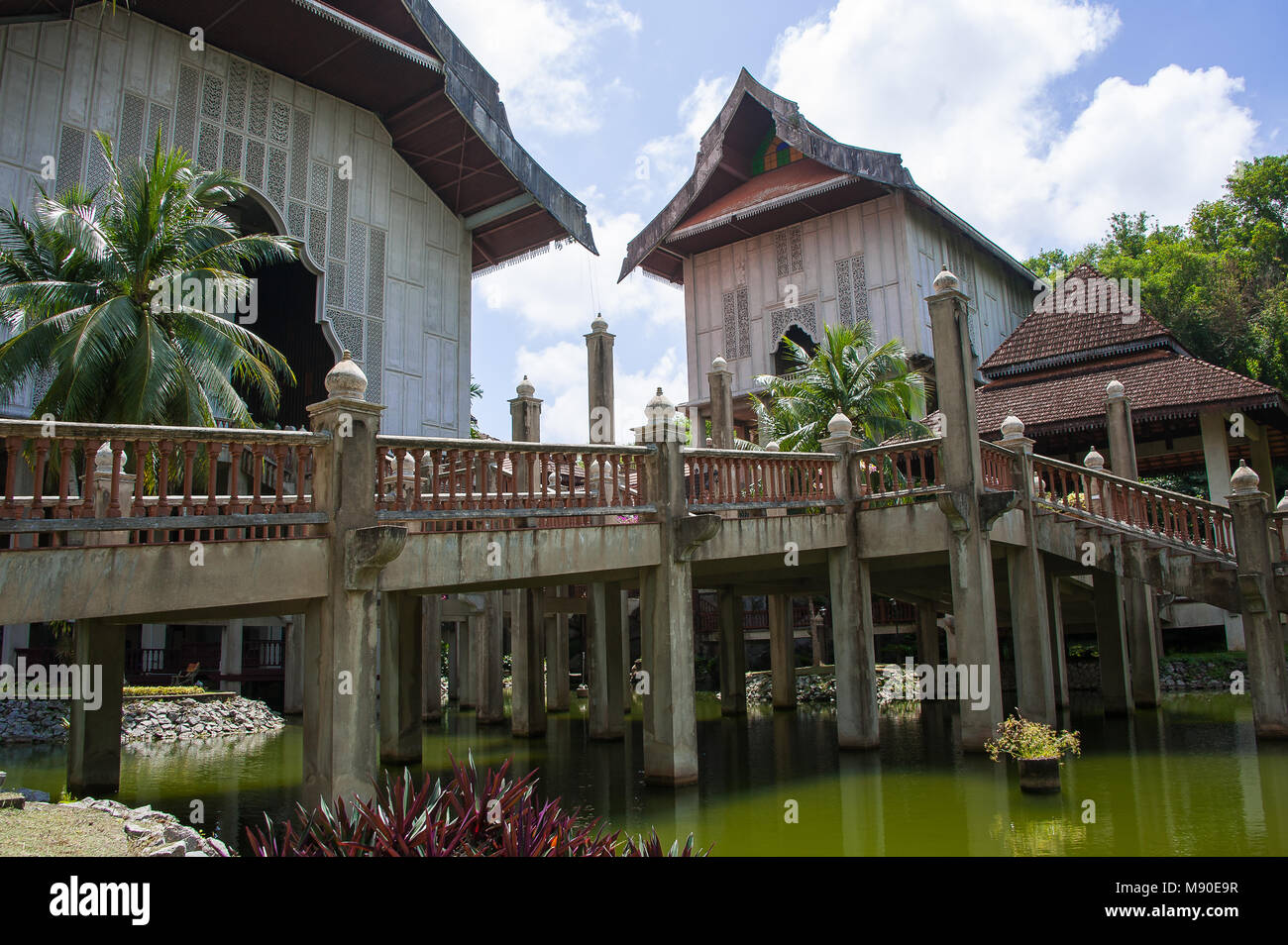 Traditional Building Malaysia Stock Photos & Traditional Building ...