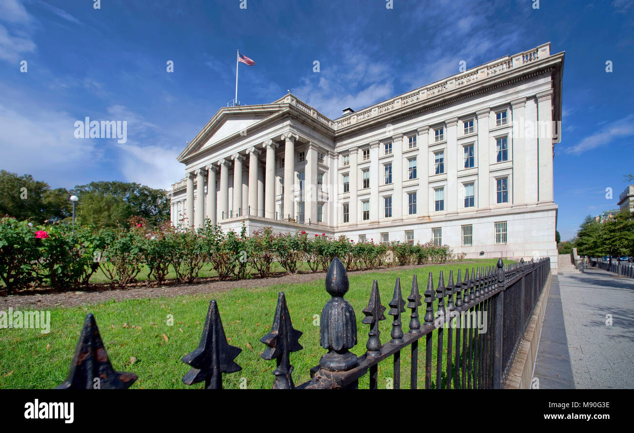 The department of treasury and finance hi-res stock photography and ...