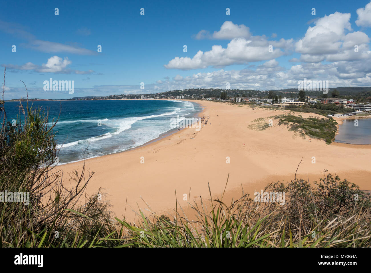 The ocean end of the Narrabeen Lakes and North Narrabeen beach during ...