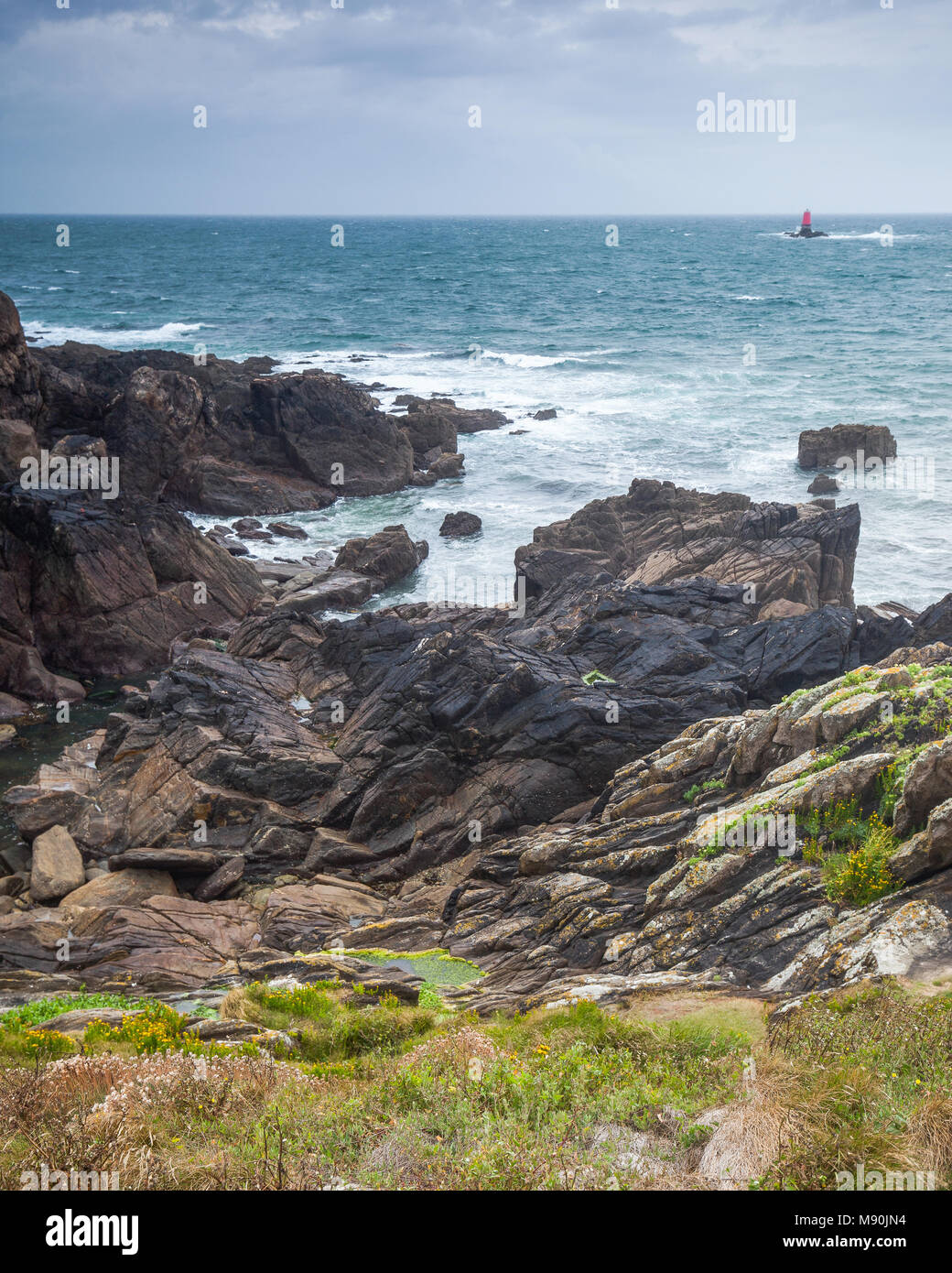 The shore line column hi-res stock photography and images - Alamy