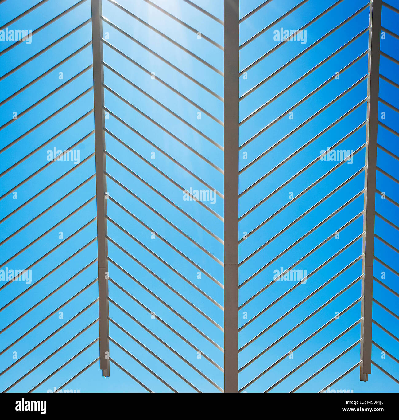Diagonal repetition hi-res stock photography and images - Alamy