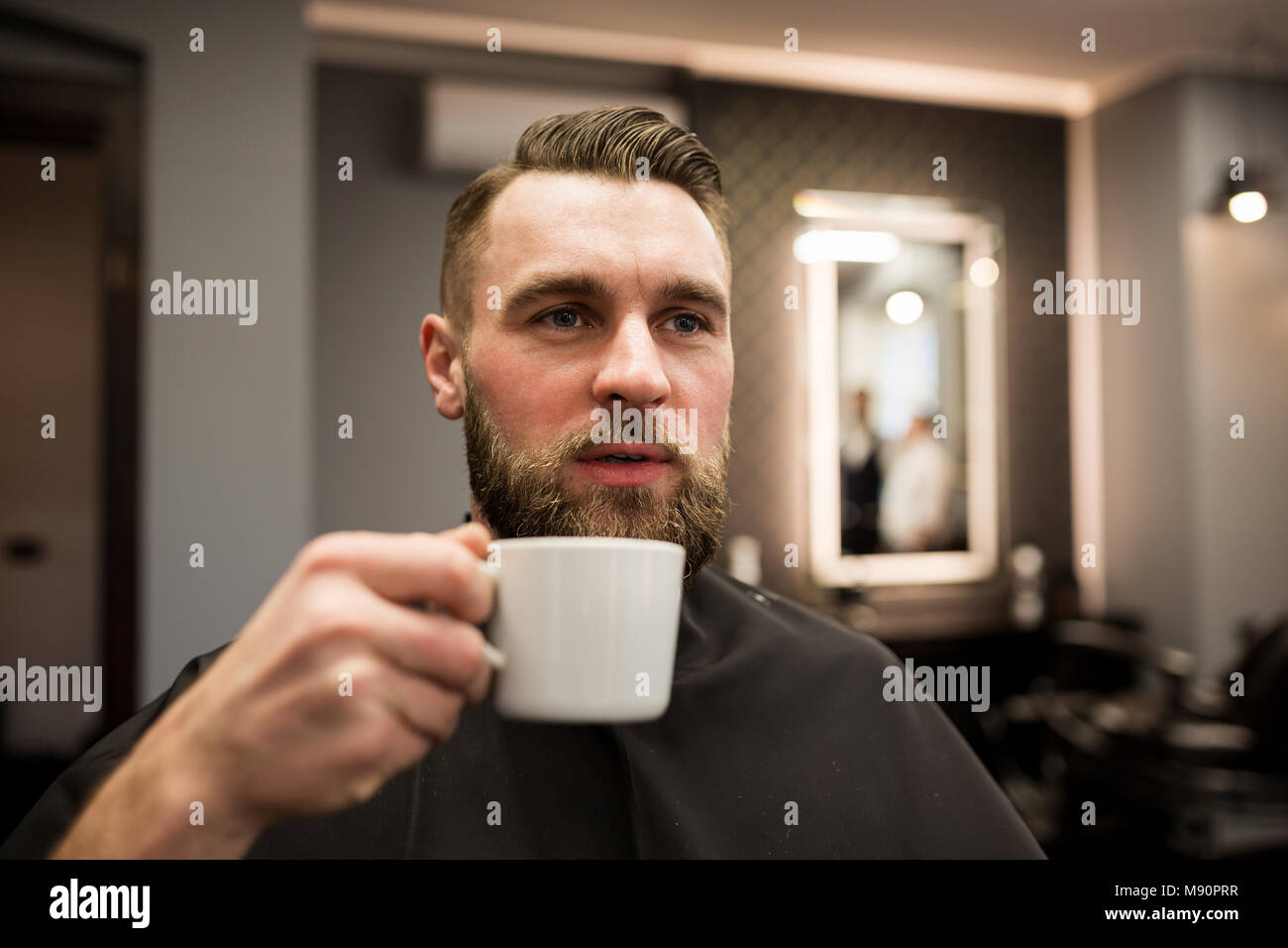 Barber and coffee shop hi-res stock photography and images - Alamy