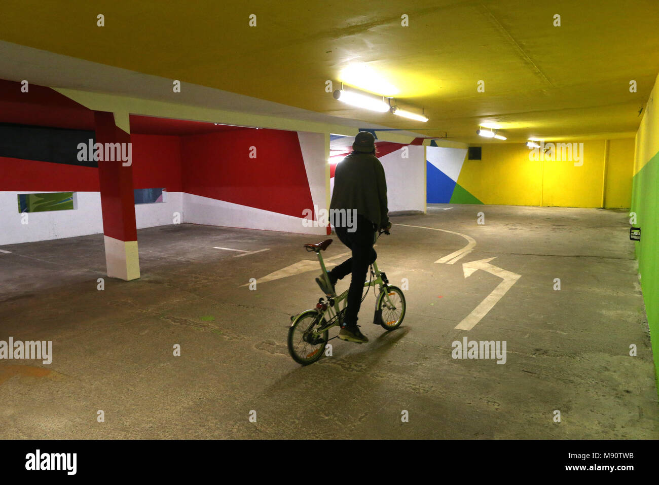 Elian High Resolution Stock Photography and Images - Alamy