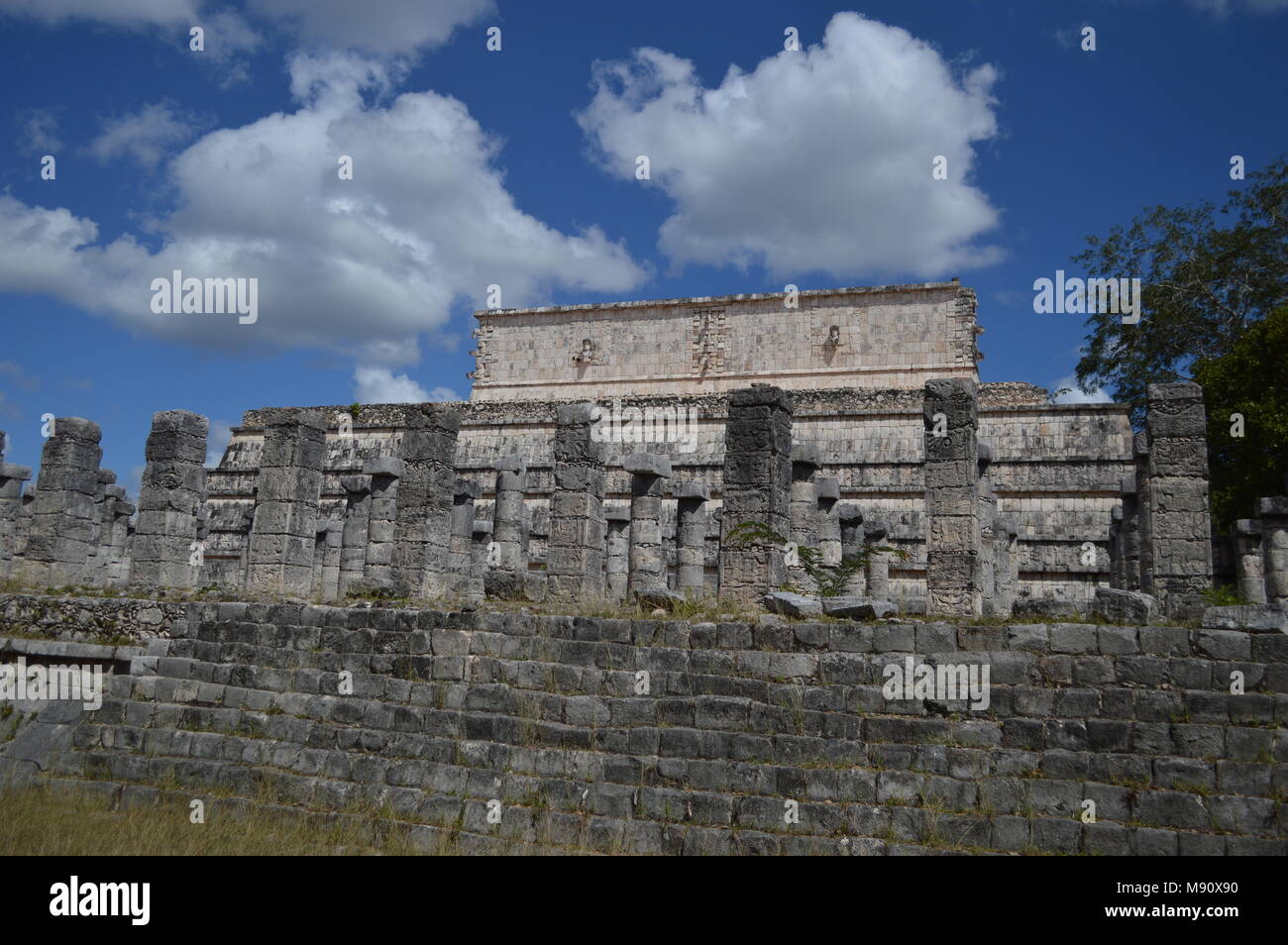 Temple of the warriors at Chichen Itza, Mexico Stock Photo - Alamy
