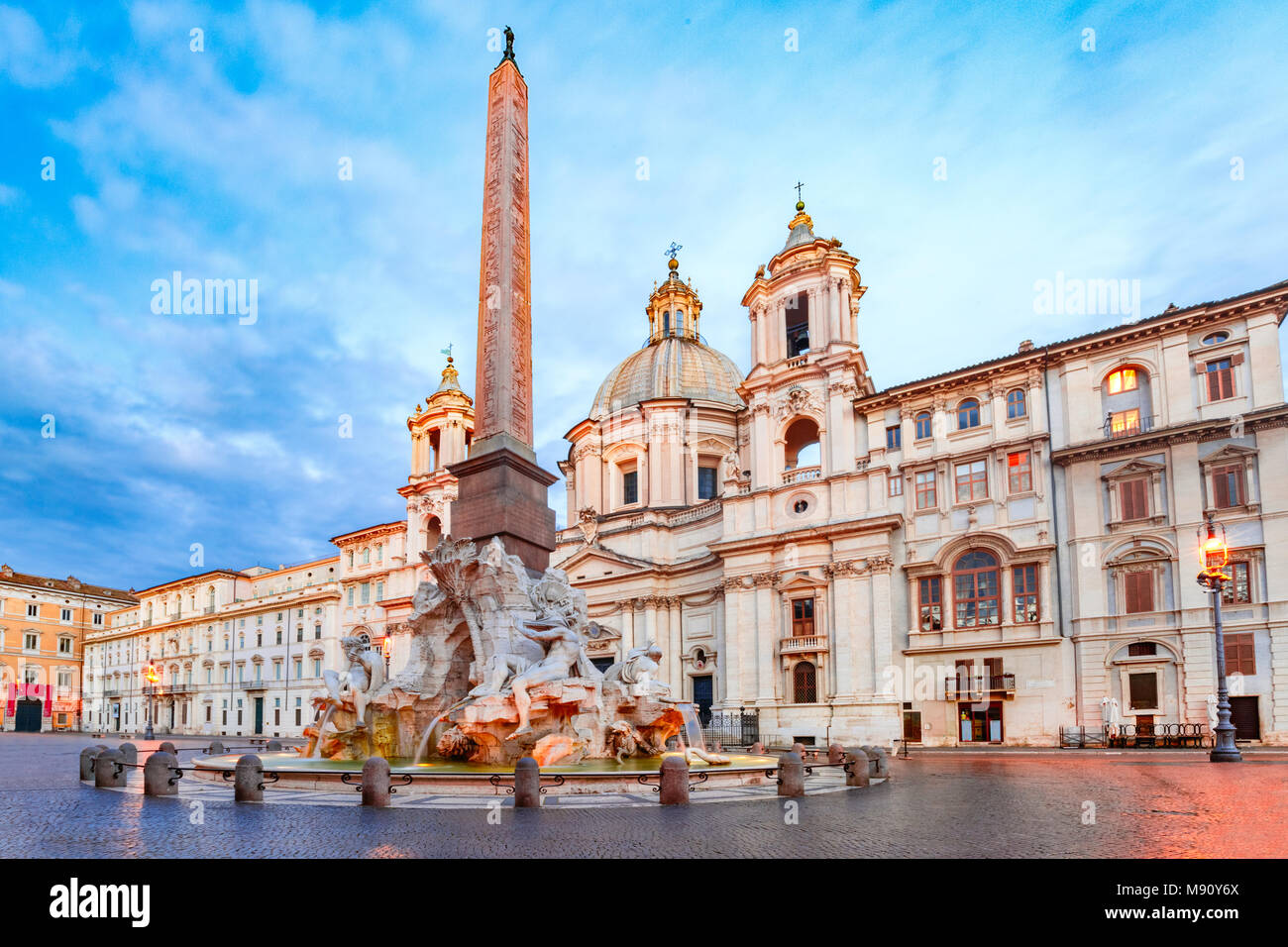 Piazza navona hi-res stock photography and images - Alamy