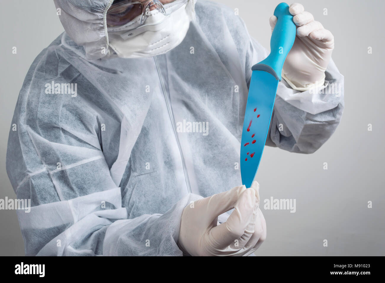 Crime scene investigation, collecting evidence from the crime scene ...