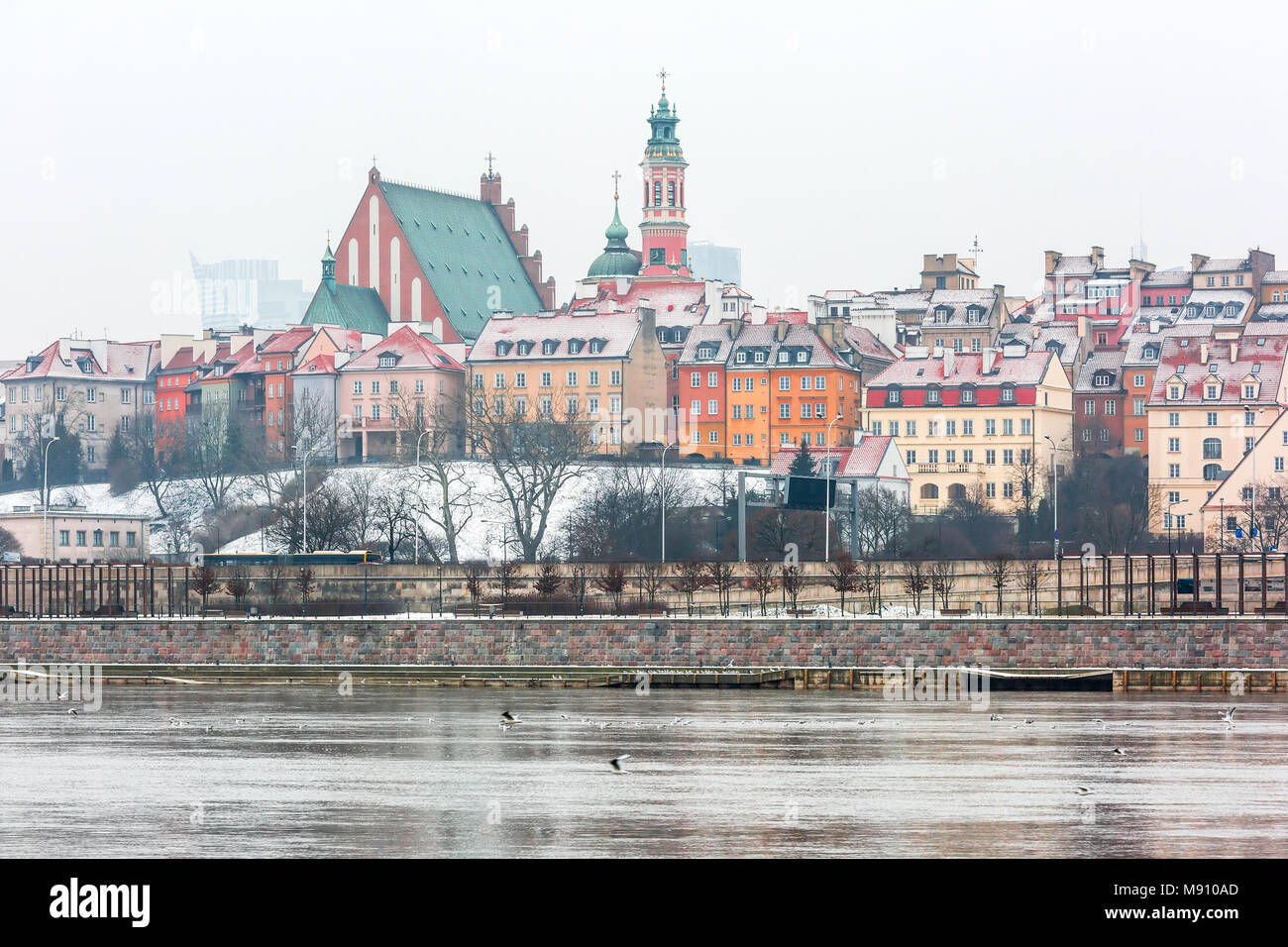Old Town and river Vistula in Warsaw, Poland Stock Photo - Alamy