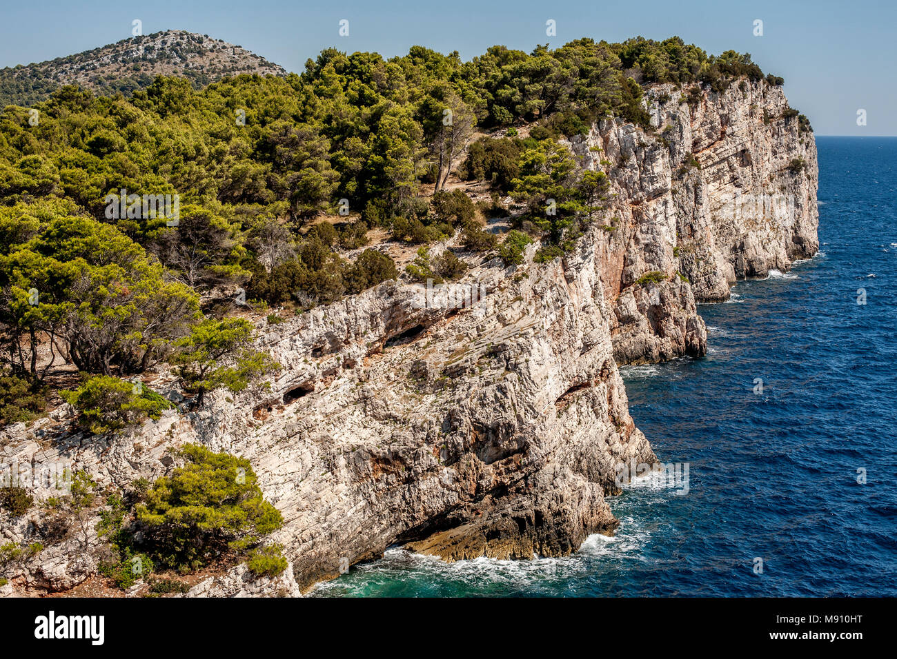 Temperate mediterranean climate hi-res stock photography and images - Alamy