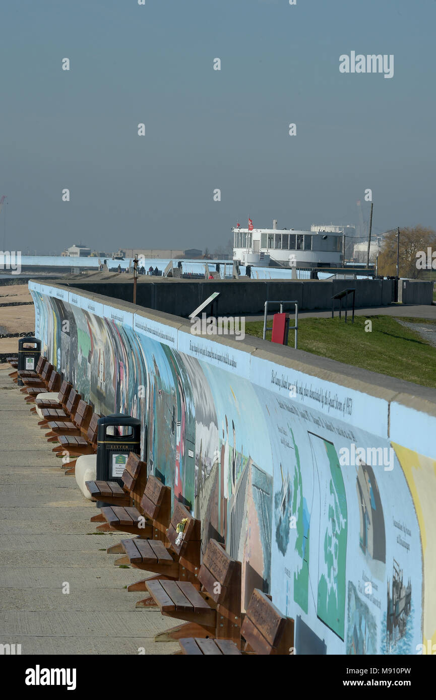 Canvey island seafront hi-res stock photography and images - Alamy