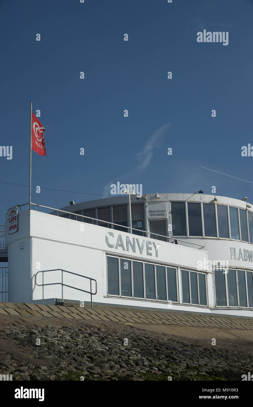 Canvey island seafront hi-res stock photography and images - Alamy