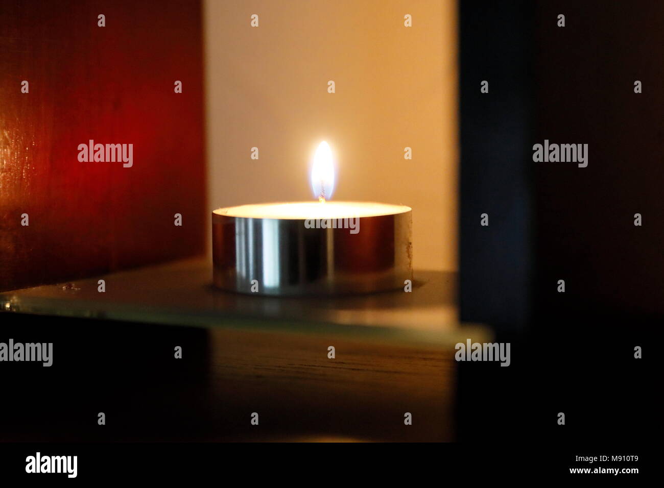 Tea light hi-res stock photography and images - Alamy