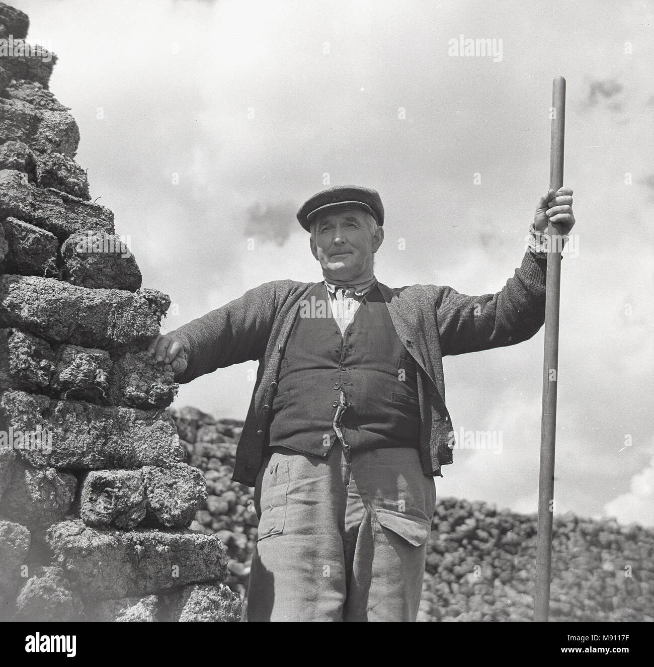 Ireland rural 1950s hi-res stock photography and images - Alamy