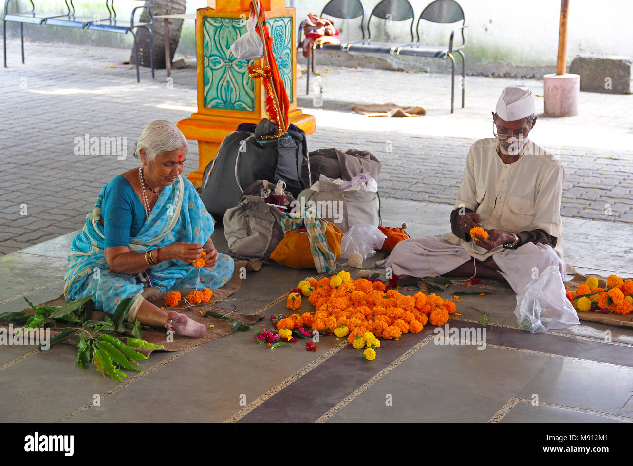 Vitthal rakhumai hi-res stock photography and images - Alamy