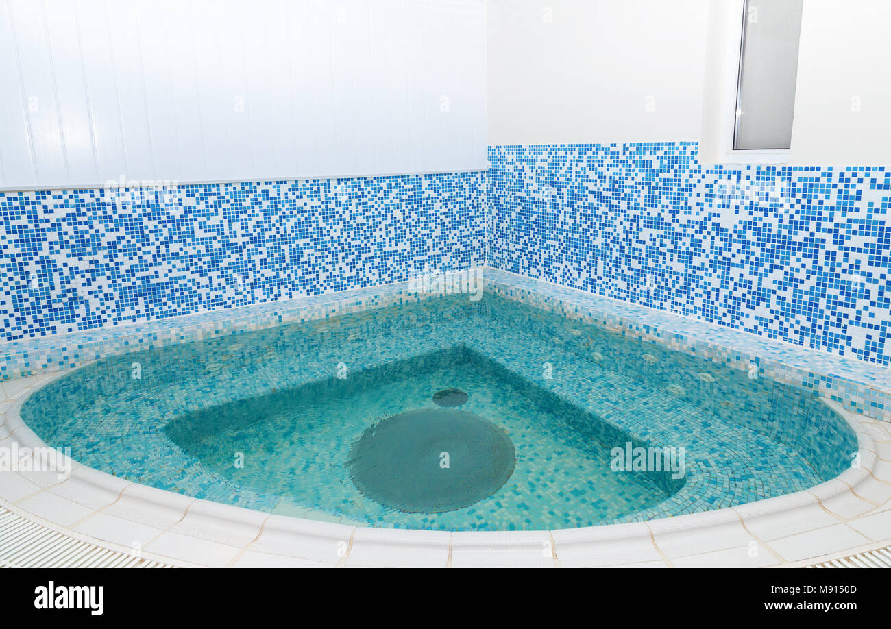 Jacuzzi pool view. Swimming poll Stock Photo - Alamy