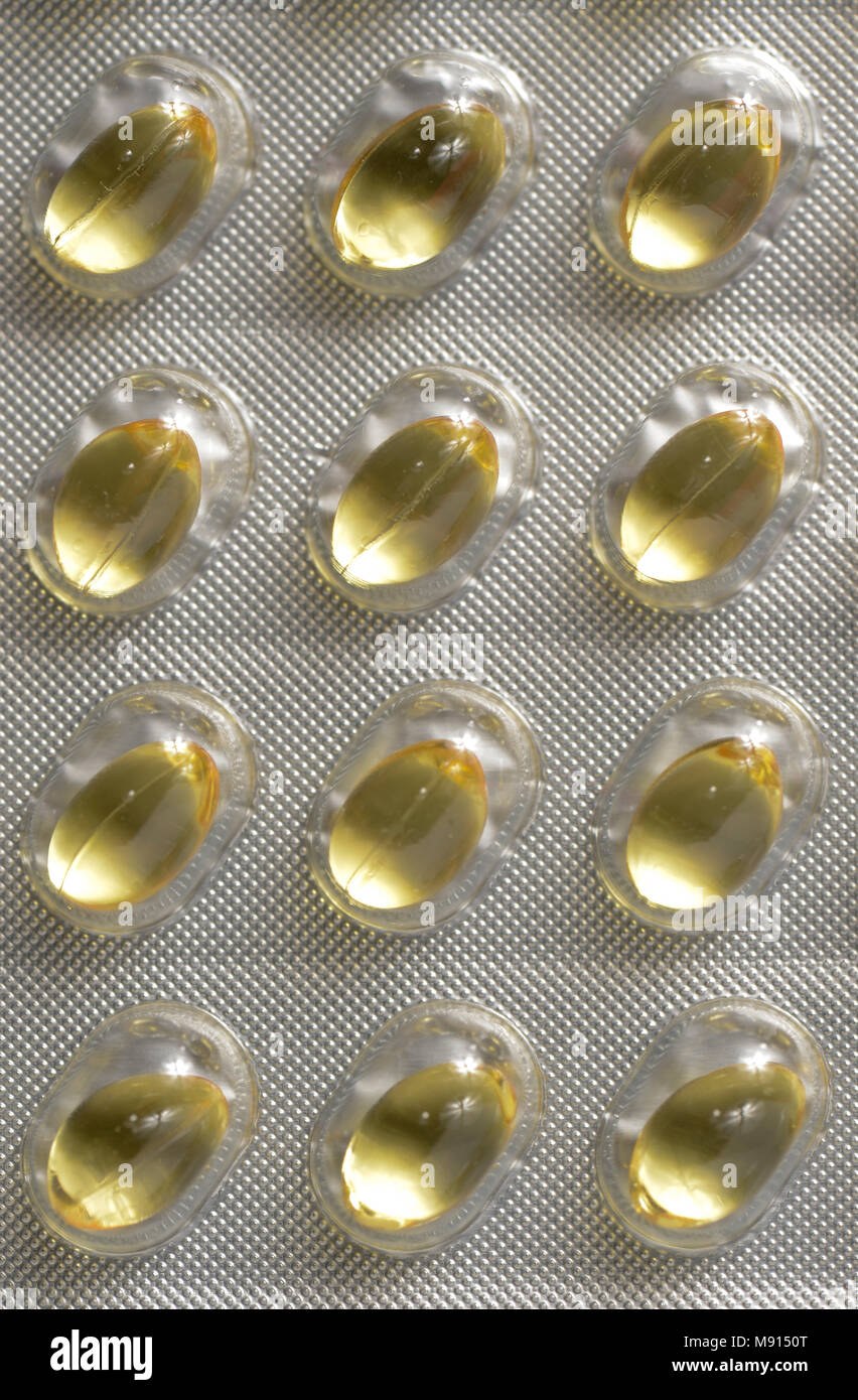 Capsules Omega 3 isolate, Health care concept Stock Photo - Alamy