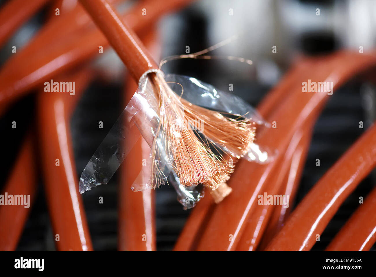 Copper cable hi-res stock photography and images - Alamy