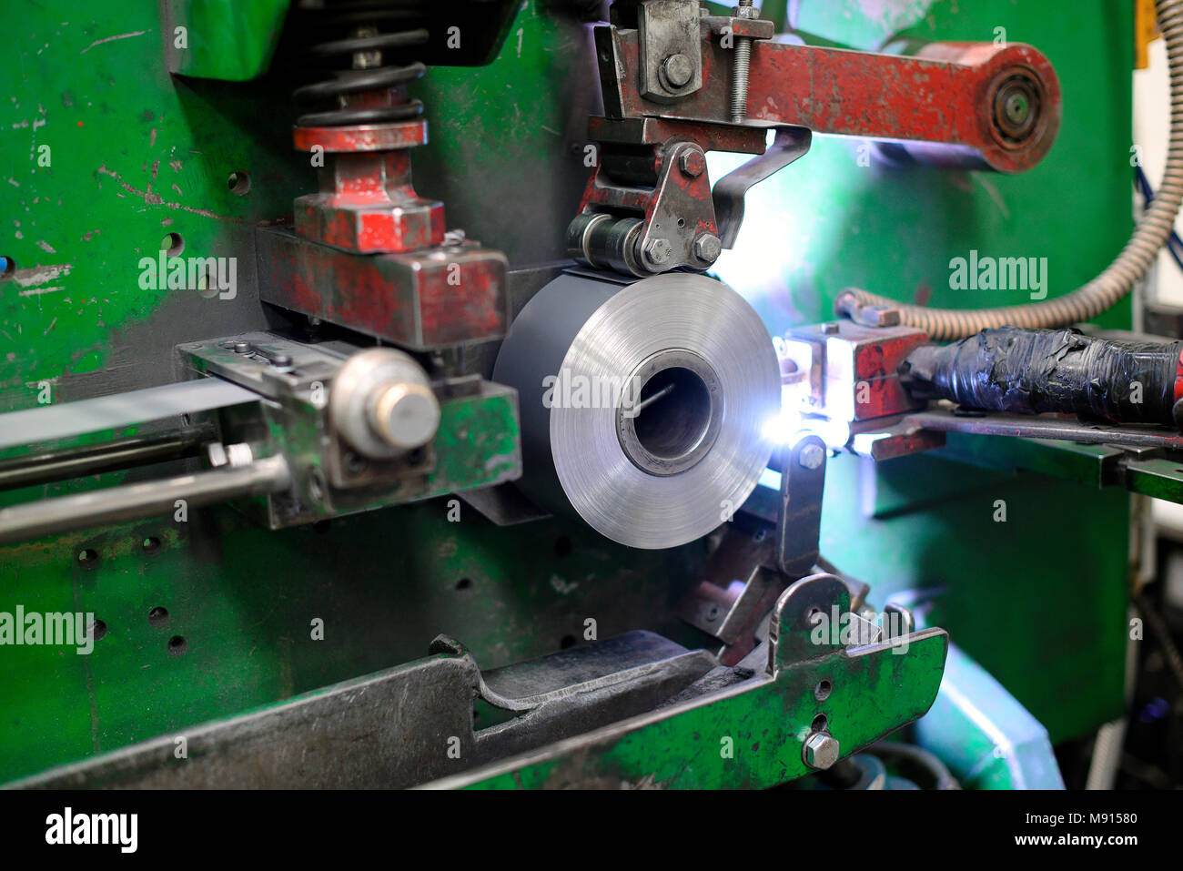 Machine welding hi-res stock photography and images - Alamy