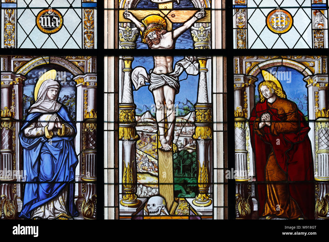 St Nicholas Cathedral. Christ on the Cross surrounded by Mary and the ...