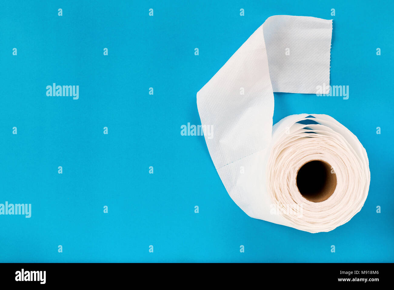 White used paper tissue hi-res stock photography and images - Alamy