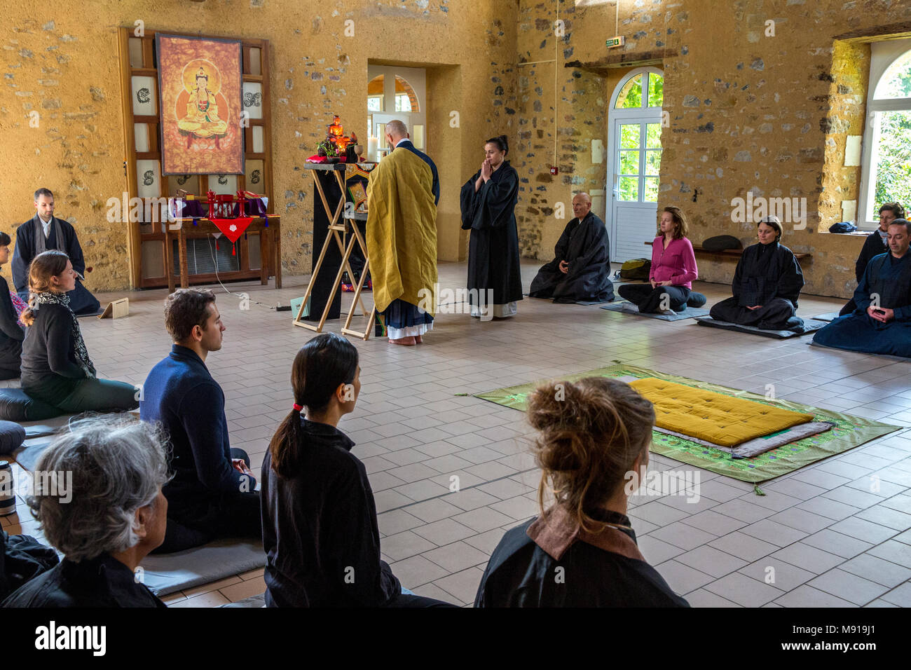 Zen sesshin (retreat). France Stock Photo - Alamy