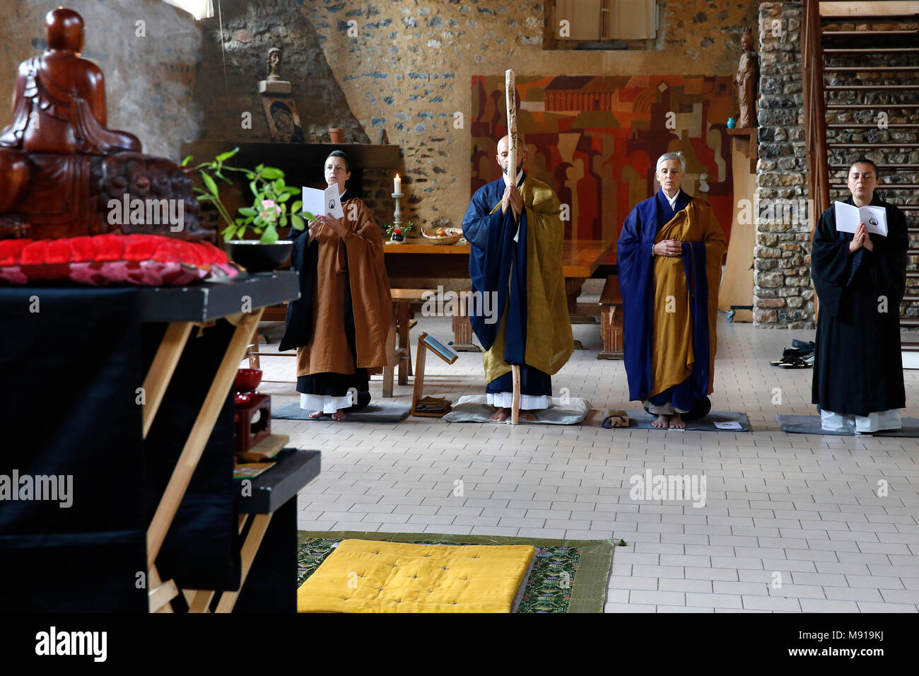 Zen sesshin (retreat). France Stock Photo - Alamy