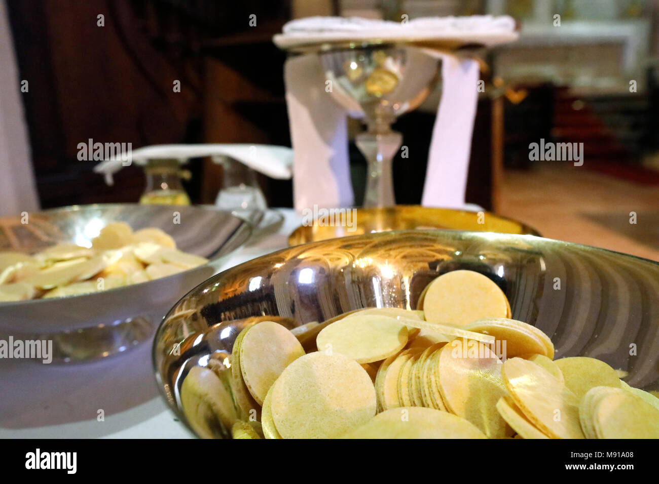 Communion table hi-res stock photography and images - Alamy