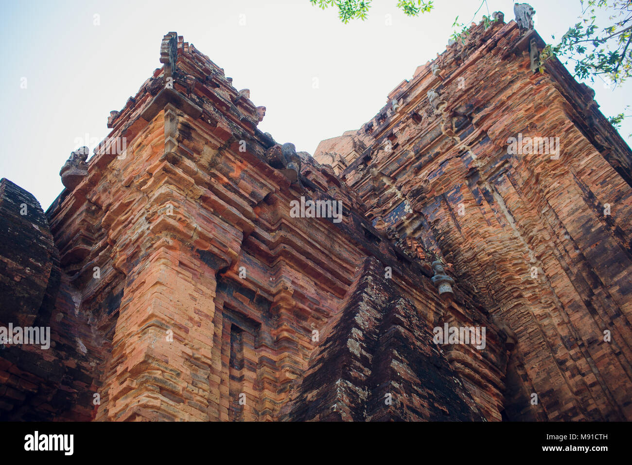 Tháp bà ponagar nha trang hi-res stock photography and images - Alamy