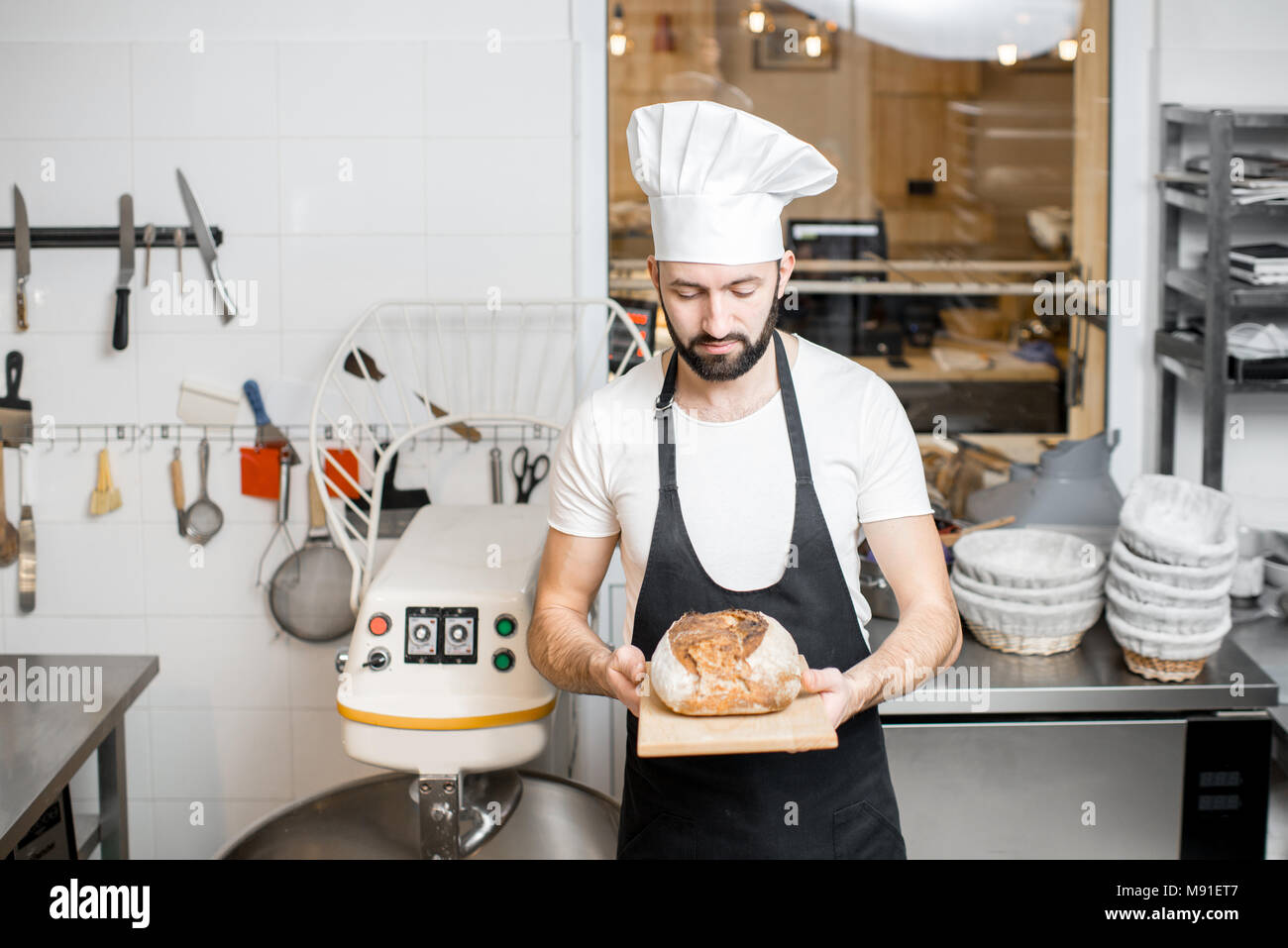 Bearded baker hi-res stock photography and images - Alamy