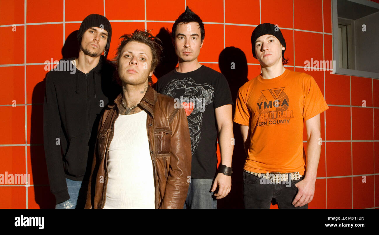 Gene smith hi-res stock photography and images - Alamy