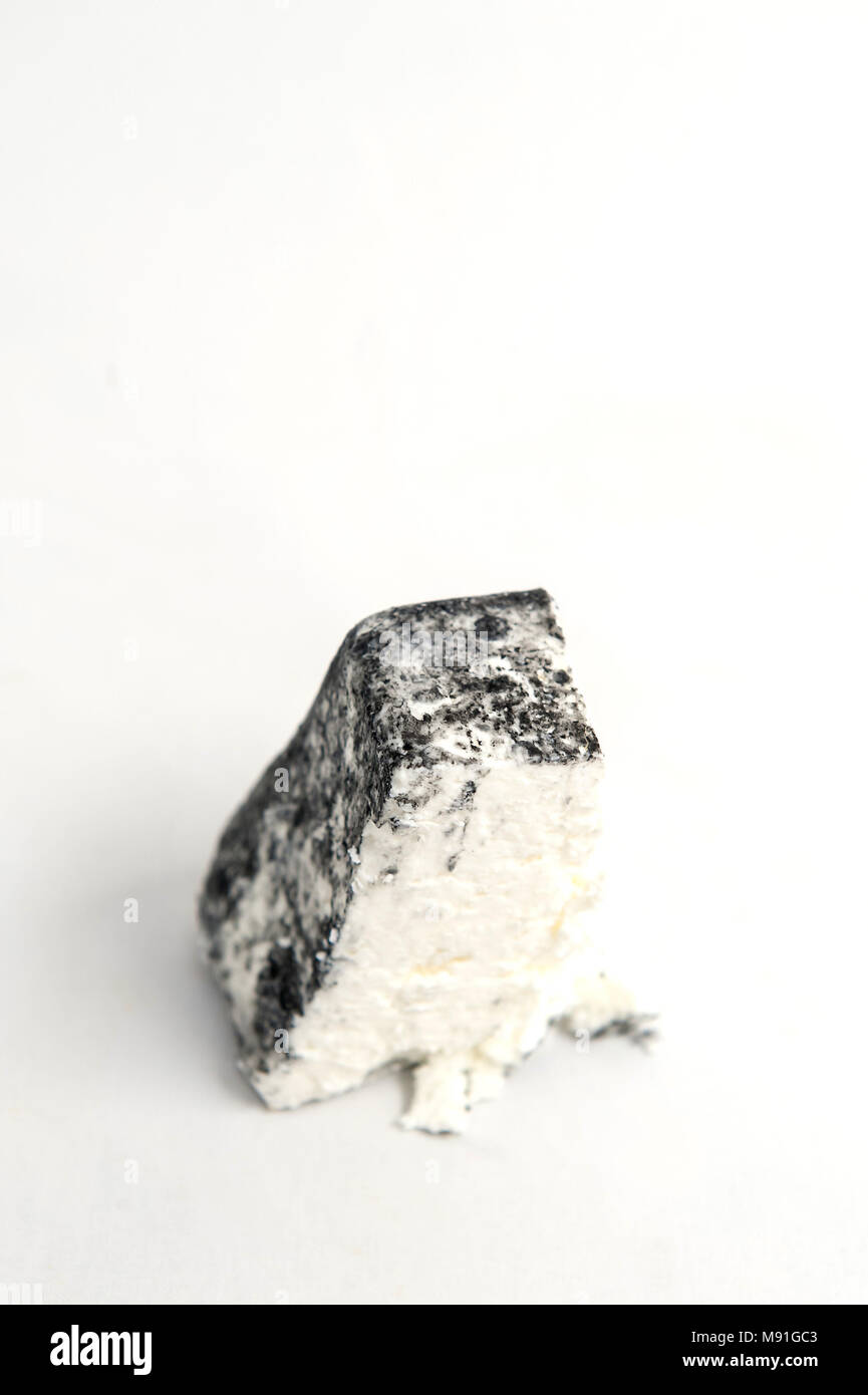 Cerney Ash an award winning British goats cheese Stock Photo - Alamy