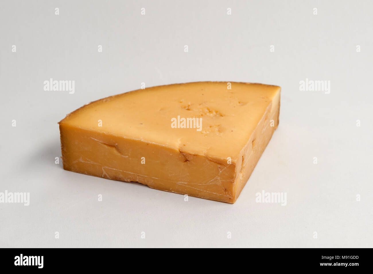 English cheddar cows milk cheese hi-res stock photography and images ...