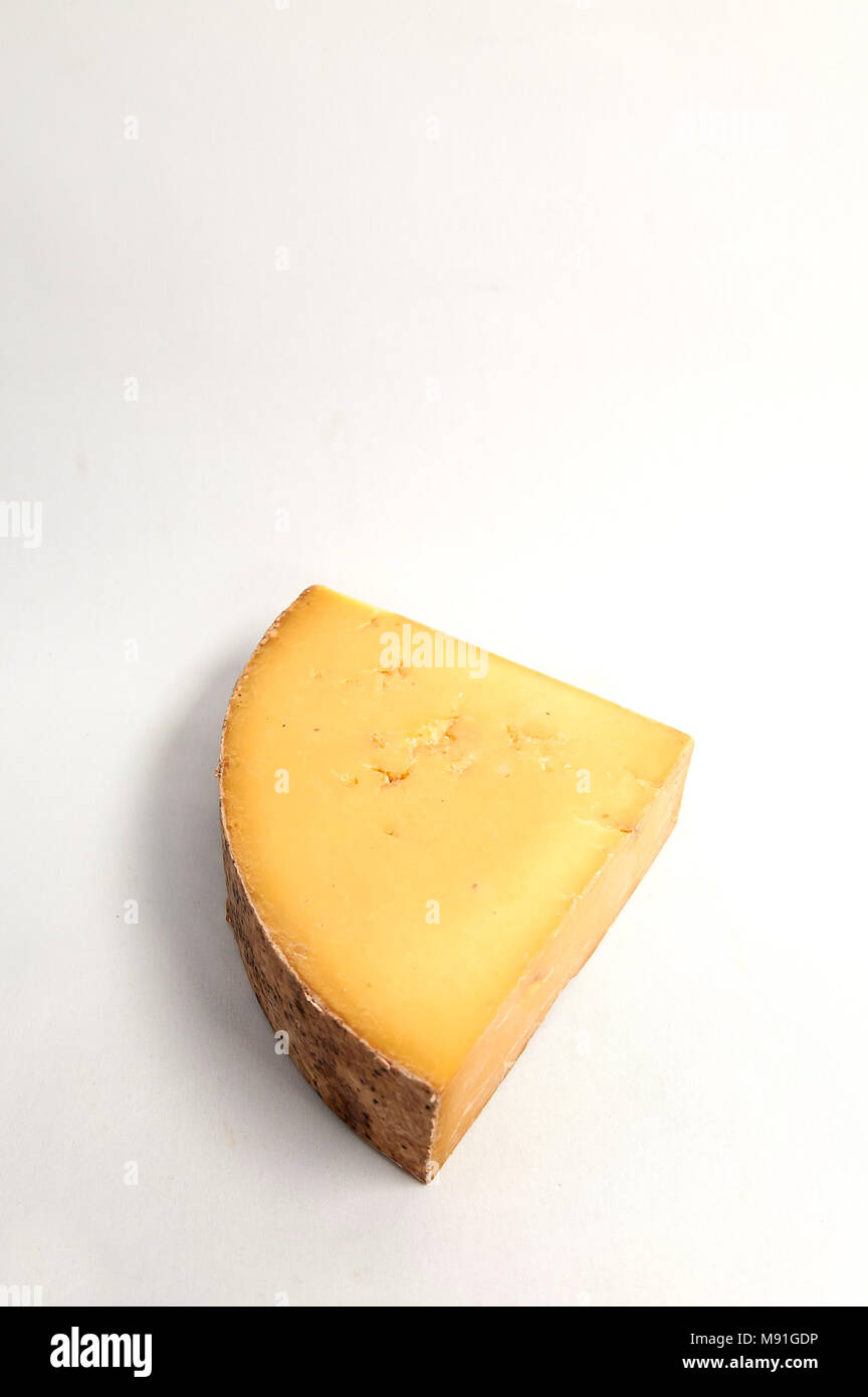 English cheddar cows milk cheese hi-res stock photography and images ...