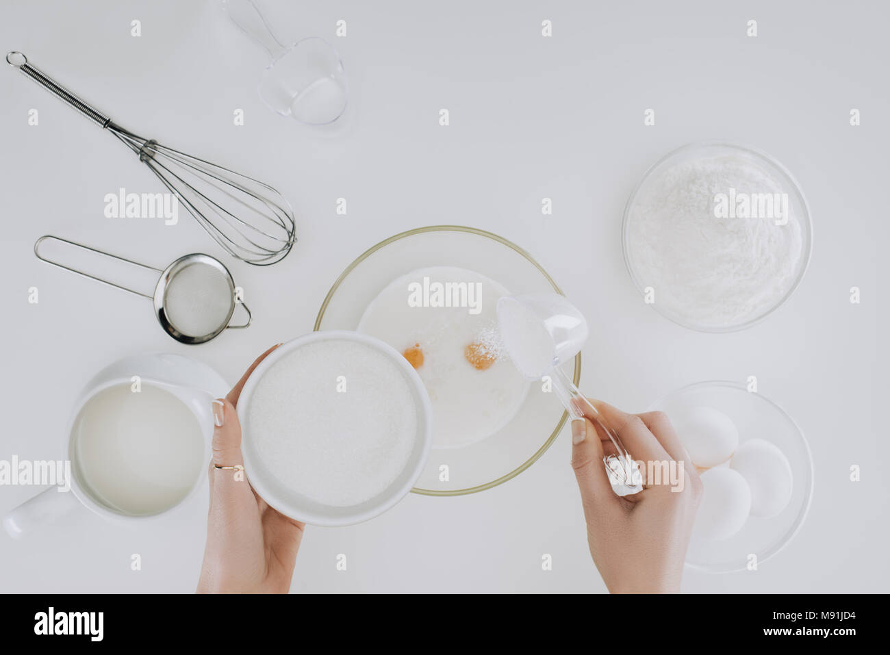 Person cooking eggs hi-res stock photography and images - Alamy