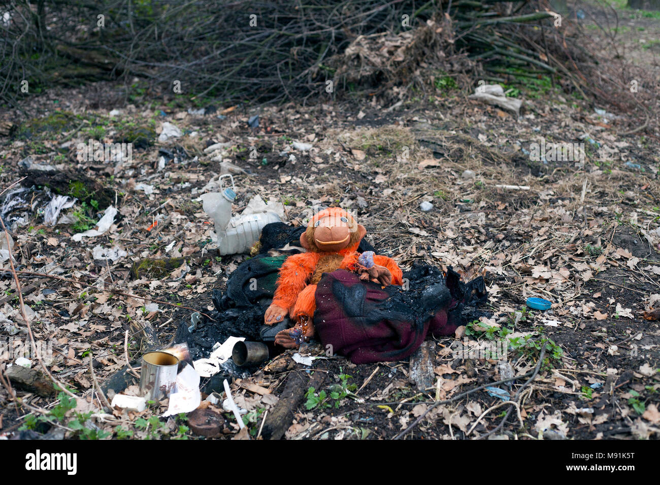 Burned garbage hi-res stock photography and images - Alamy