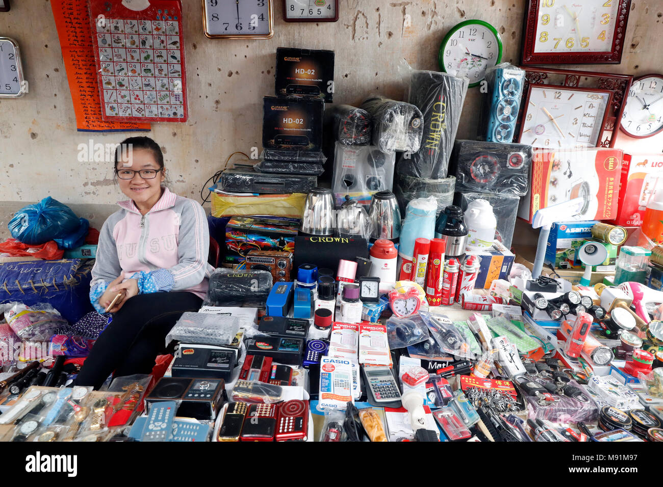 Vietnam electronics hi-res stock photography and images - Alamy