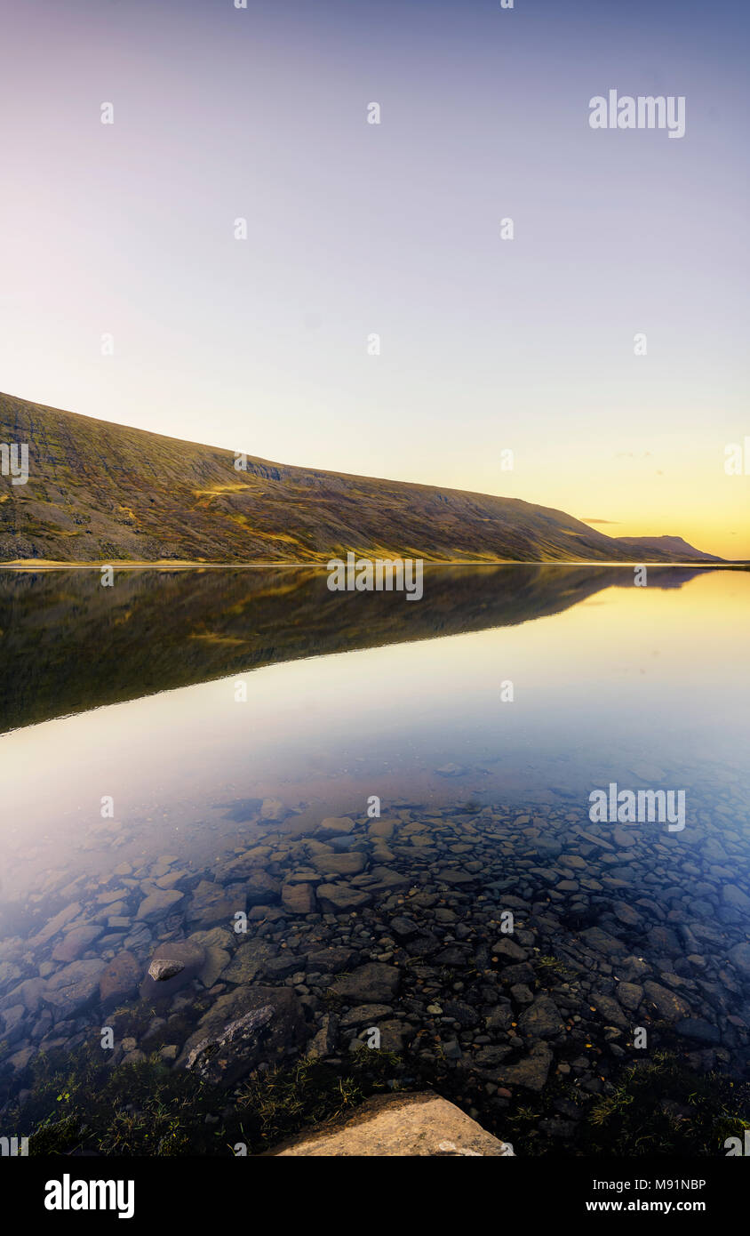 Scenic landscape (no water) hi-res stock photography and images - Alamy