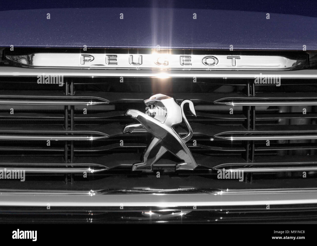 Peugeot psa french car company hi-res stock photography and images - Alamy