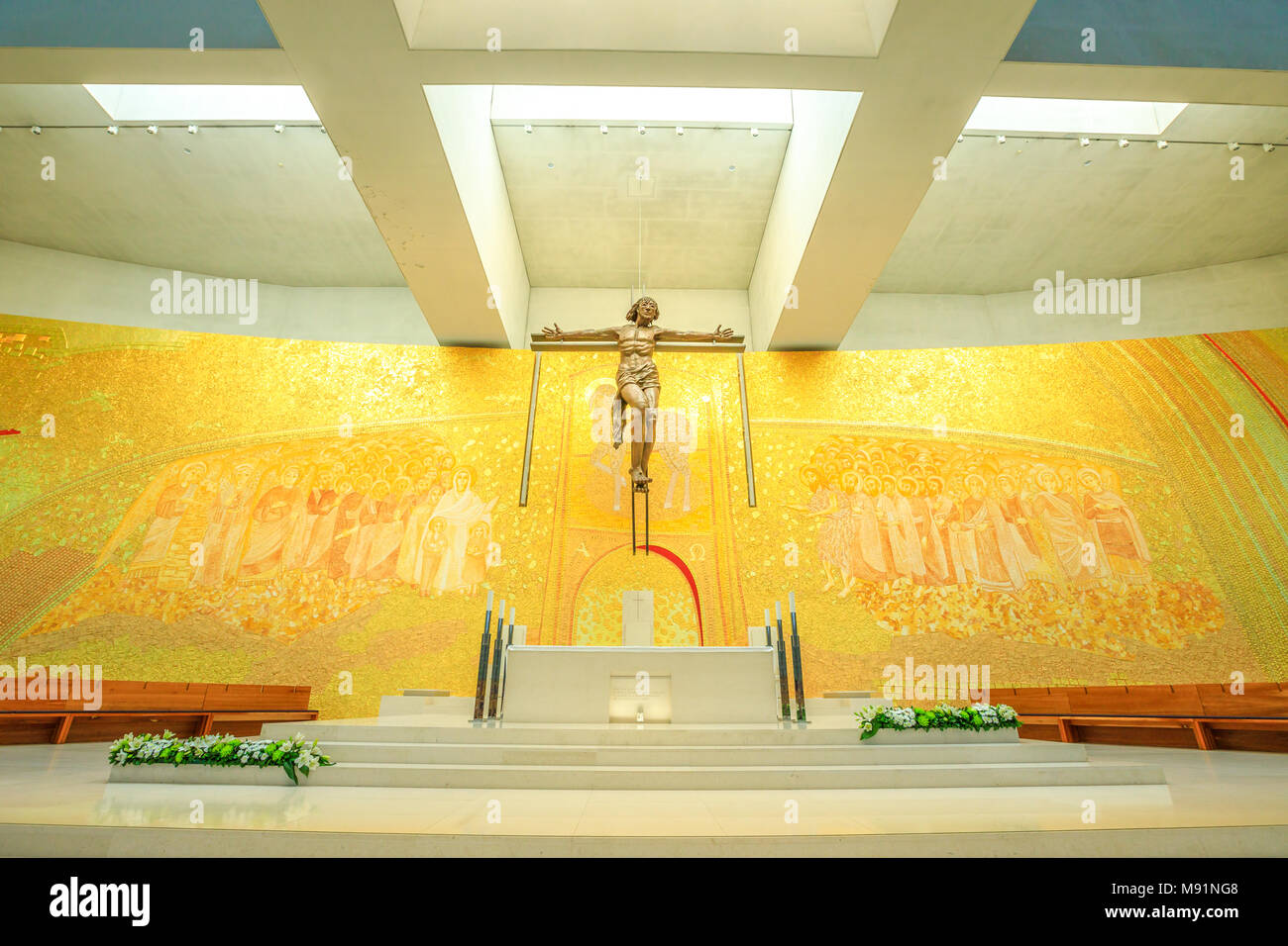 Fatima, Portugal - August 15, 2017: altar in Basilica of the Holy ...