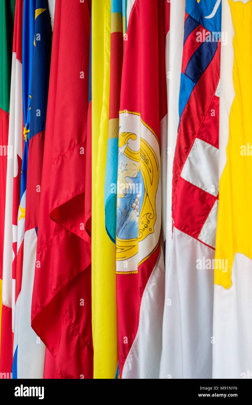 International monetary fund flag hi-res stock photography and images ...