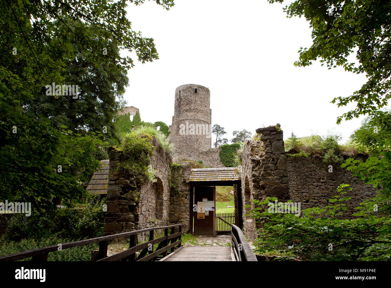 castle, Helfenburk, ruins Stock Photo - Alamy