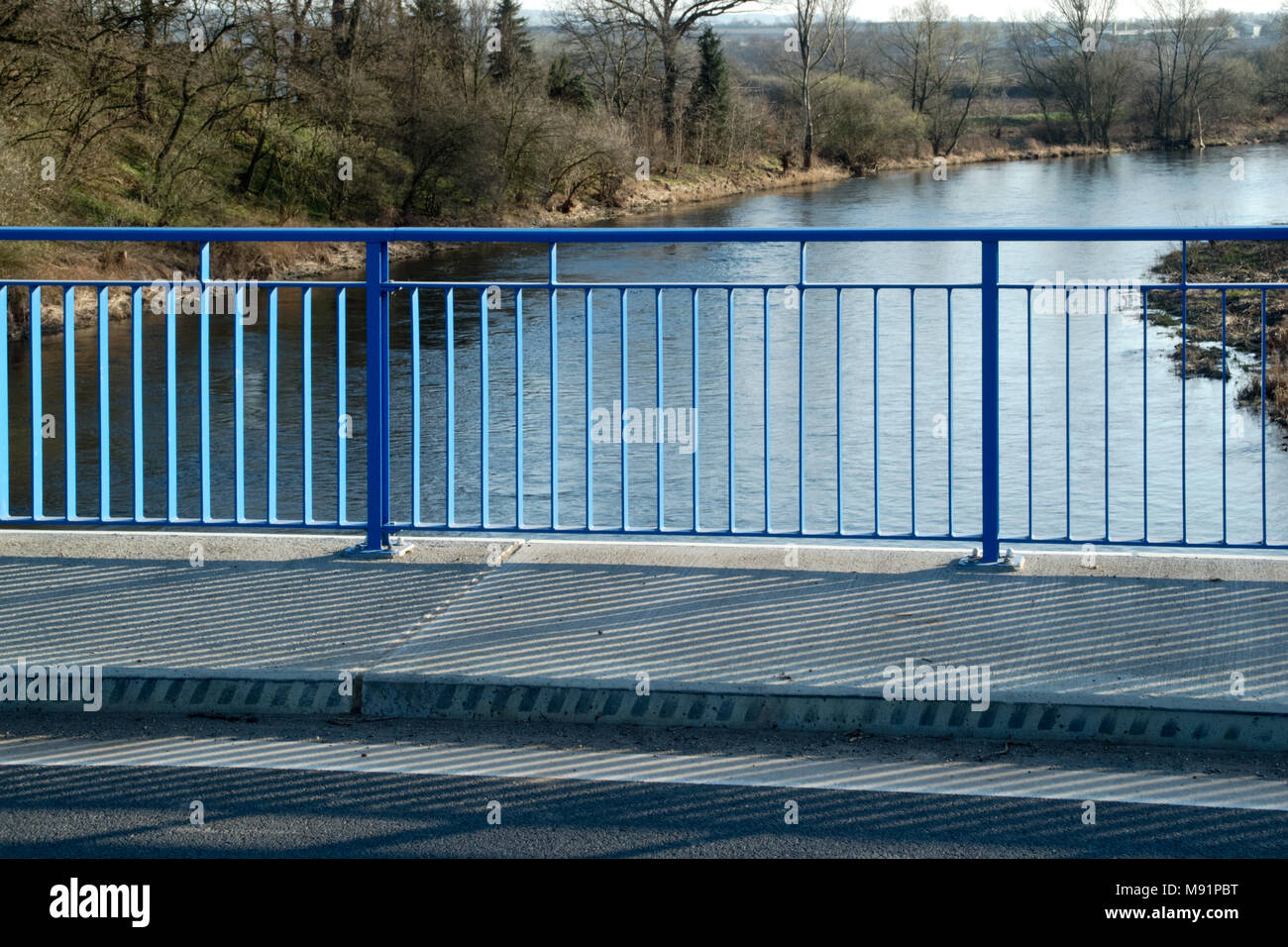 Bridge handrail hi-res stock photography and images - Alamy