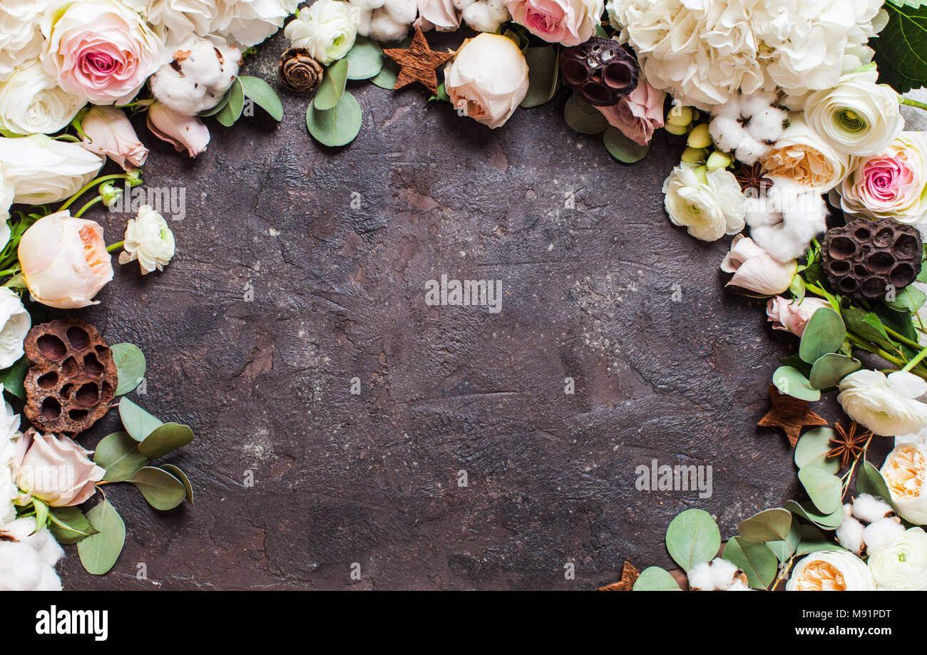 White flowers border Stock Photo - Alamy