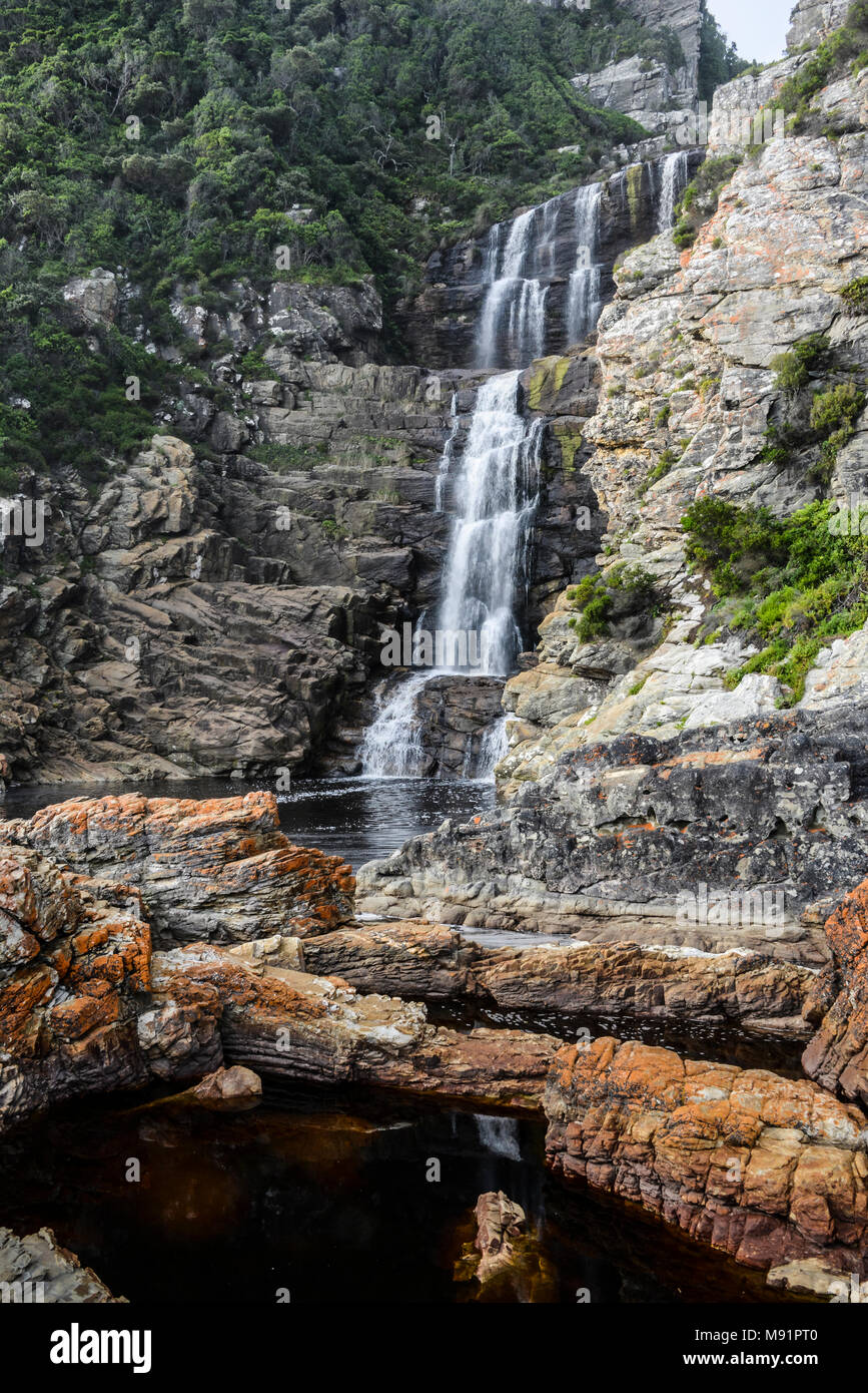 Waterfall tsitsikamma national park hi-res stock photography and images ...