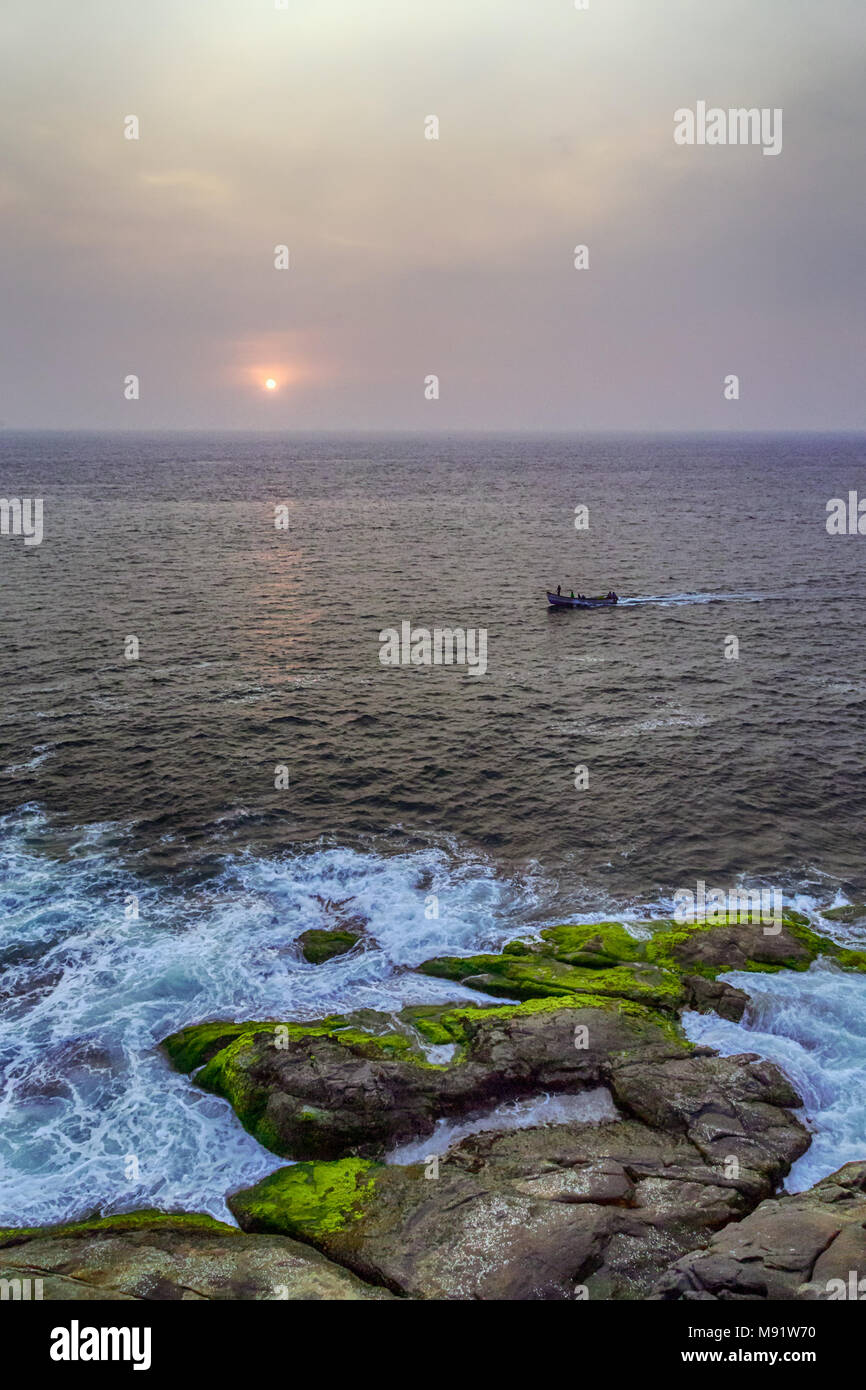 Kovalam beach india hi-res stock photography and images - Alamy